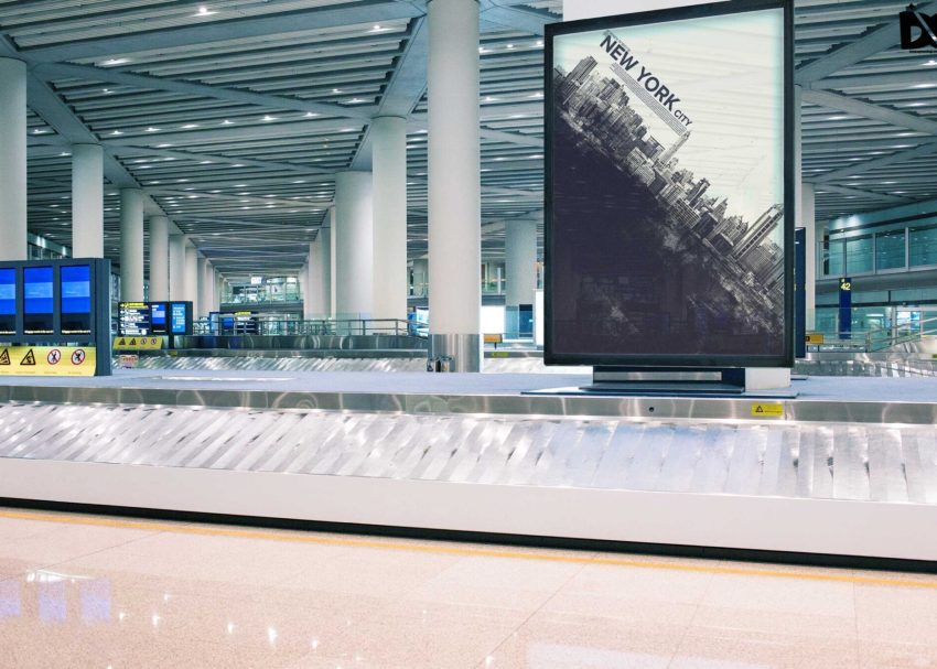 Free Premium Outlet Billboard Mockup