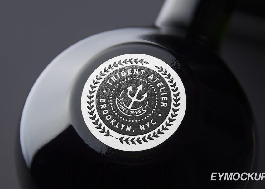 Free Royal Black Logo Mockup